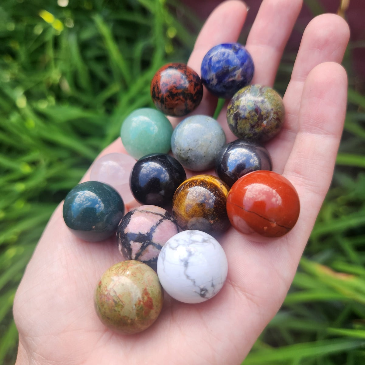 Mini Crystal Ball | Small Stone Sphere 20mm – Crystalline Dream